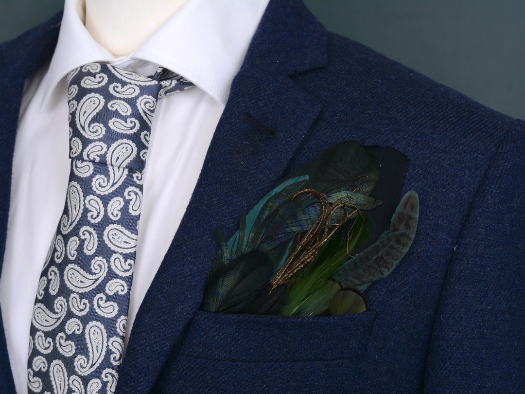 Shades of Deep Green and Blck Feather Pocket Square No.168 - Etsy