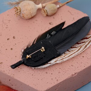 Monochrome Feather Lapel Pin Large No.1 | Feather Boutonniere ...