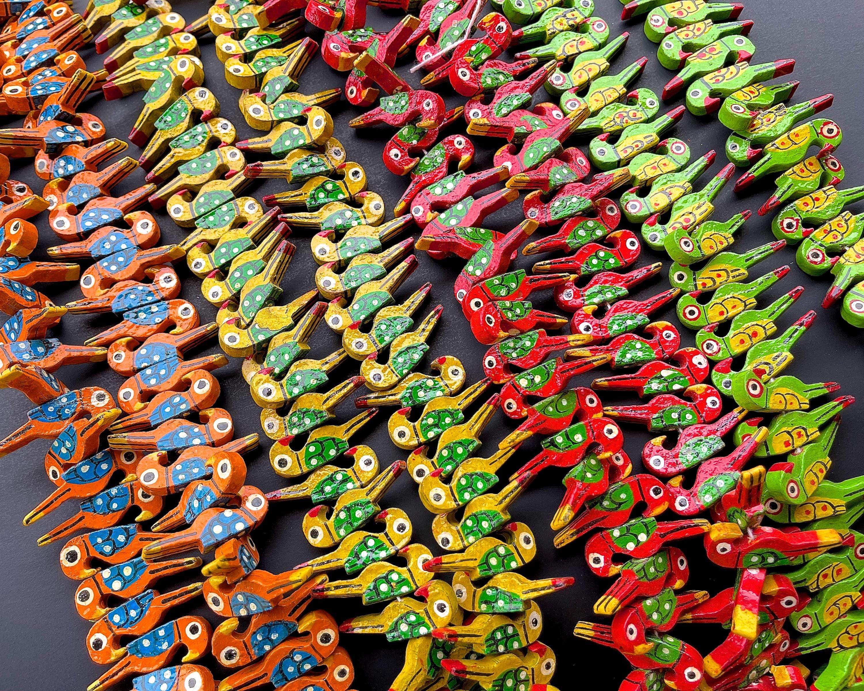 VINTAGE: 10pcs Carved Balsa Wooden Parrot Bird Beads From India - Basal ...