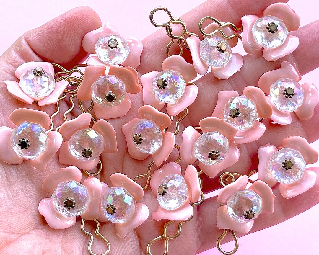 VINTAGE: 9pcs - Acrylic Cluster Flower Charms - Plastic Faceted Beads ...