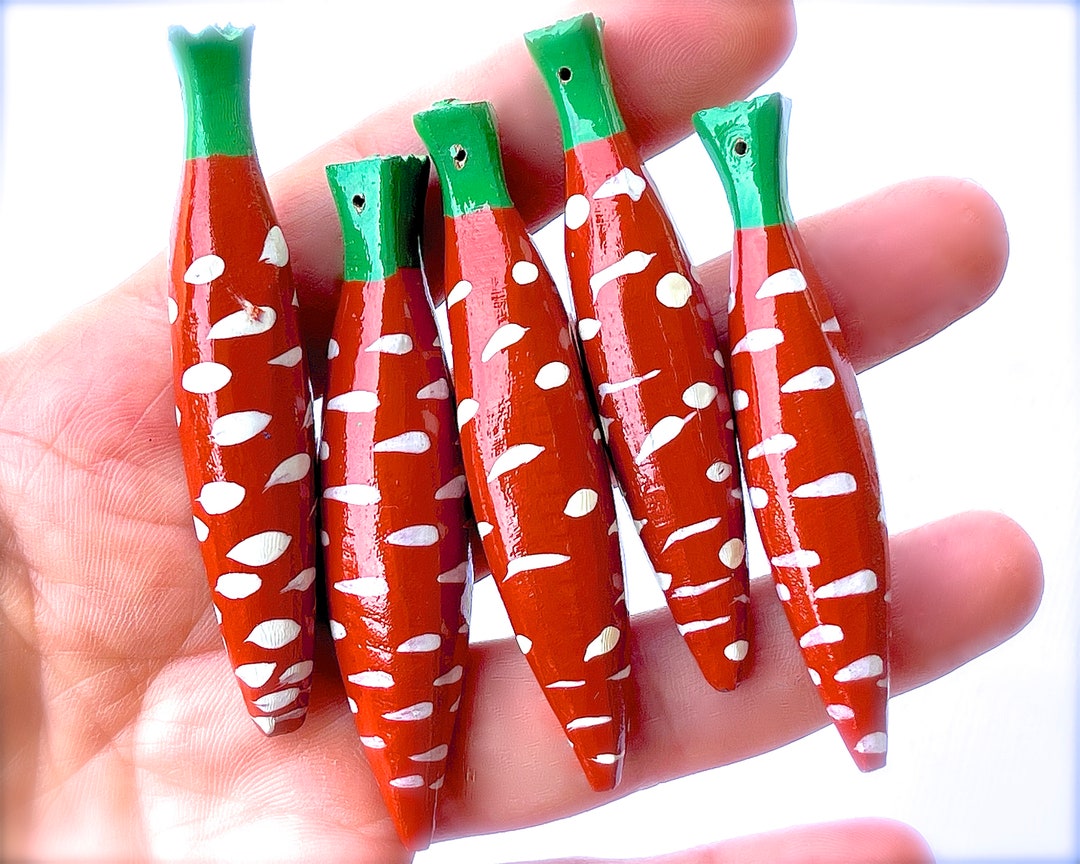 VINTAGE: 5pcs - Large Carved Wooden Carrot Beads - Handcrafted Bead ...