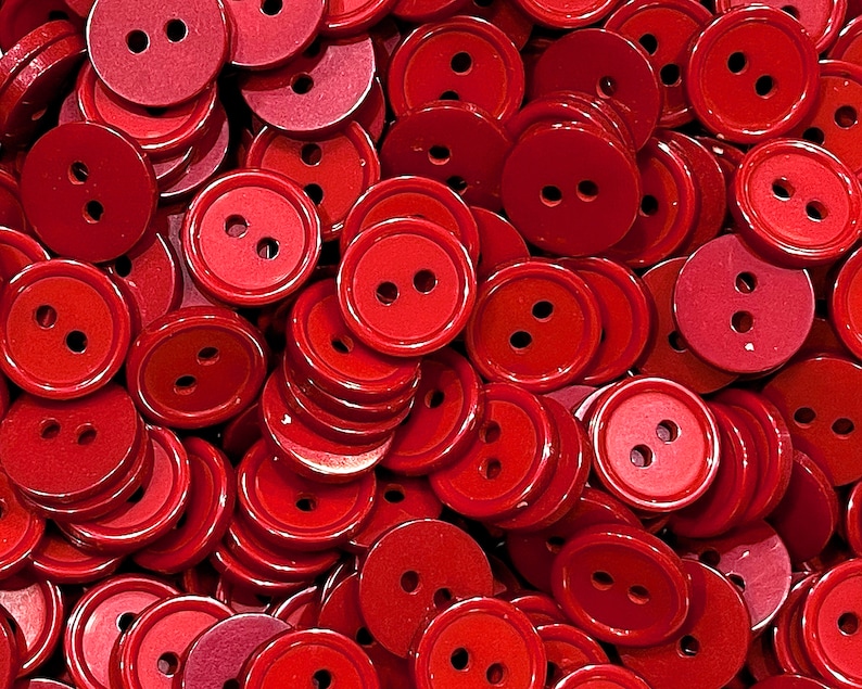 VINTAGE: 60pcs Deep Red Pearly Buttons Craft Buttons - Etsy