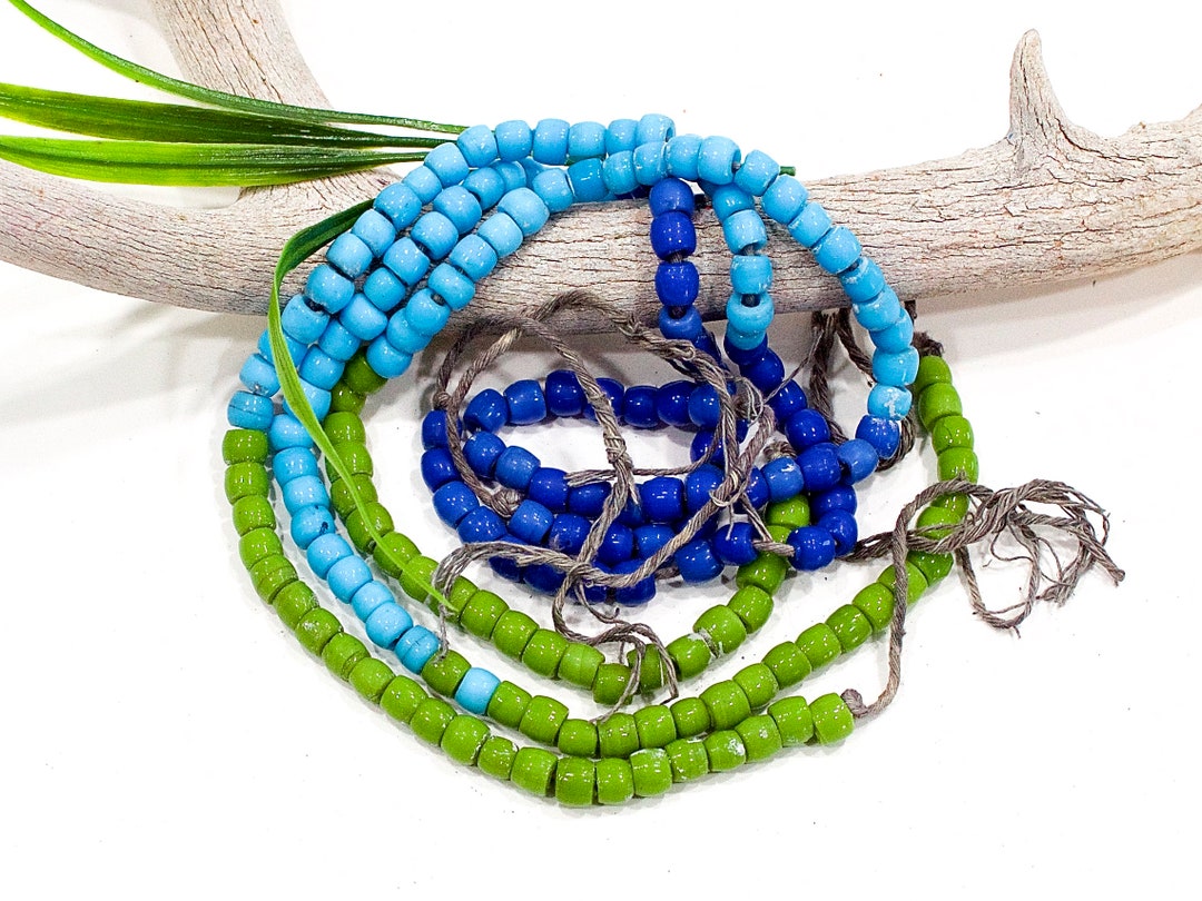 VINTAG: Old African Trade Mixed Crow Glass Bead Strand - 18" Strand ...