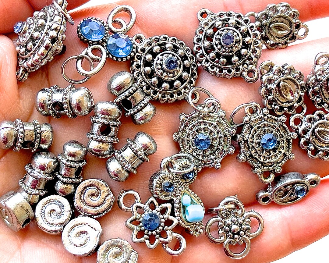 VINTAGE: 25pcs Metal Beads - Blue Rhinestone Bead - Jewelry Making ...