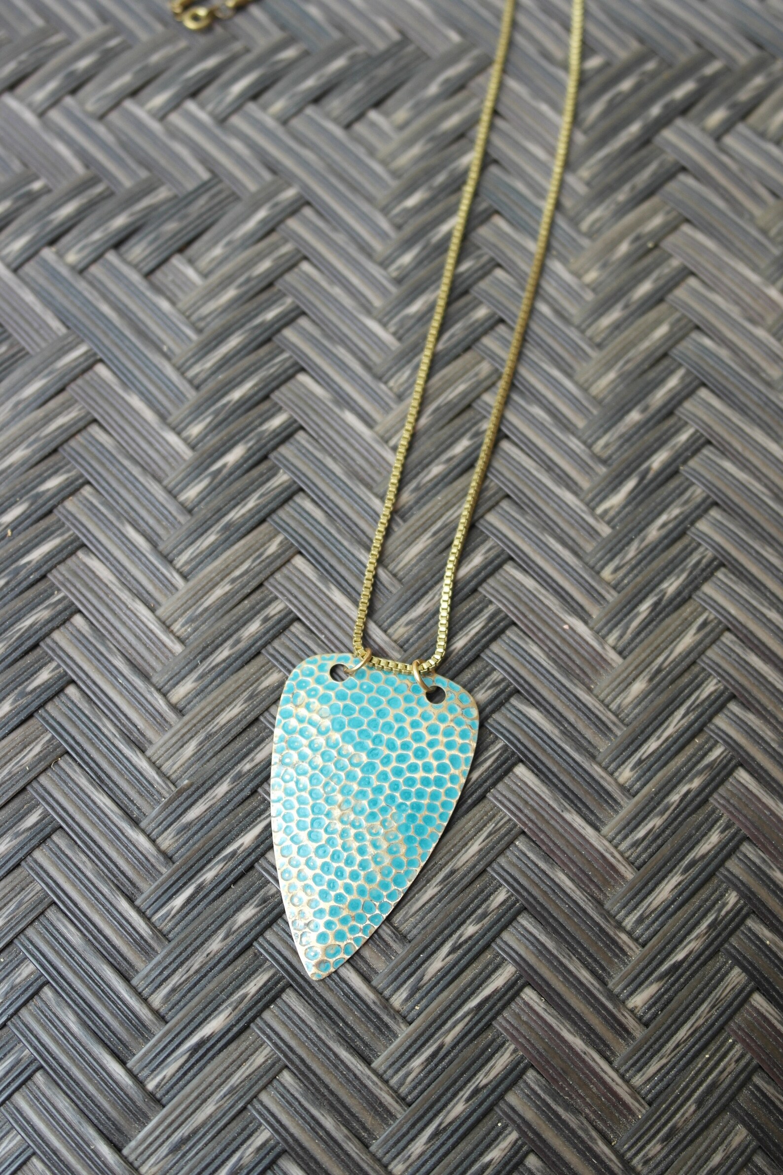 Simple Dimples Necklace - Etsy