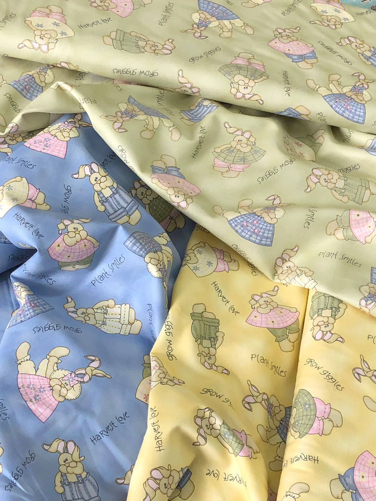 Bunny Rabbit Cotton Broadcloth Quilt Fabric Giggles and | Etsy