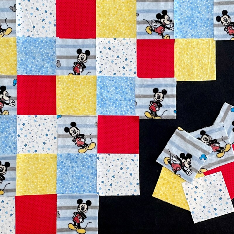 Mickey Mouse Quilt - Etsy