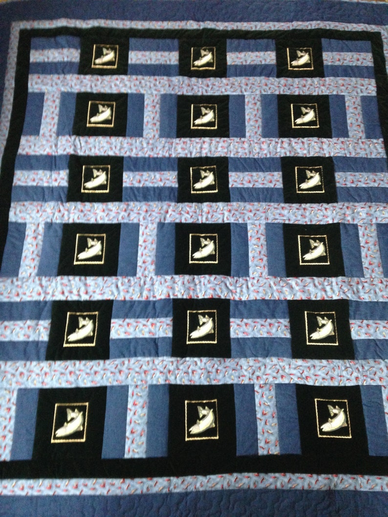 Trout Fish Queen Quilt, Fisherman Quilt, Fish Blanket, Blue Pillow ...
