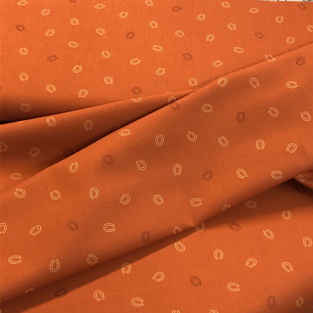 Horse Shoe Western Cowboy Rodeo Fabric, Thoroughbreds by Two Can Art ...