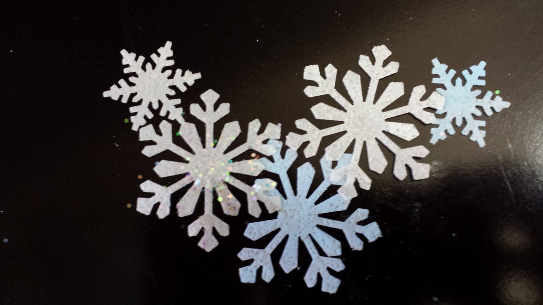 24 Assorted Edible Snowflakes - Etsy