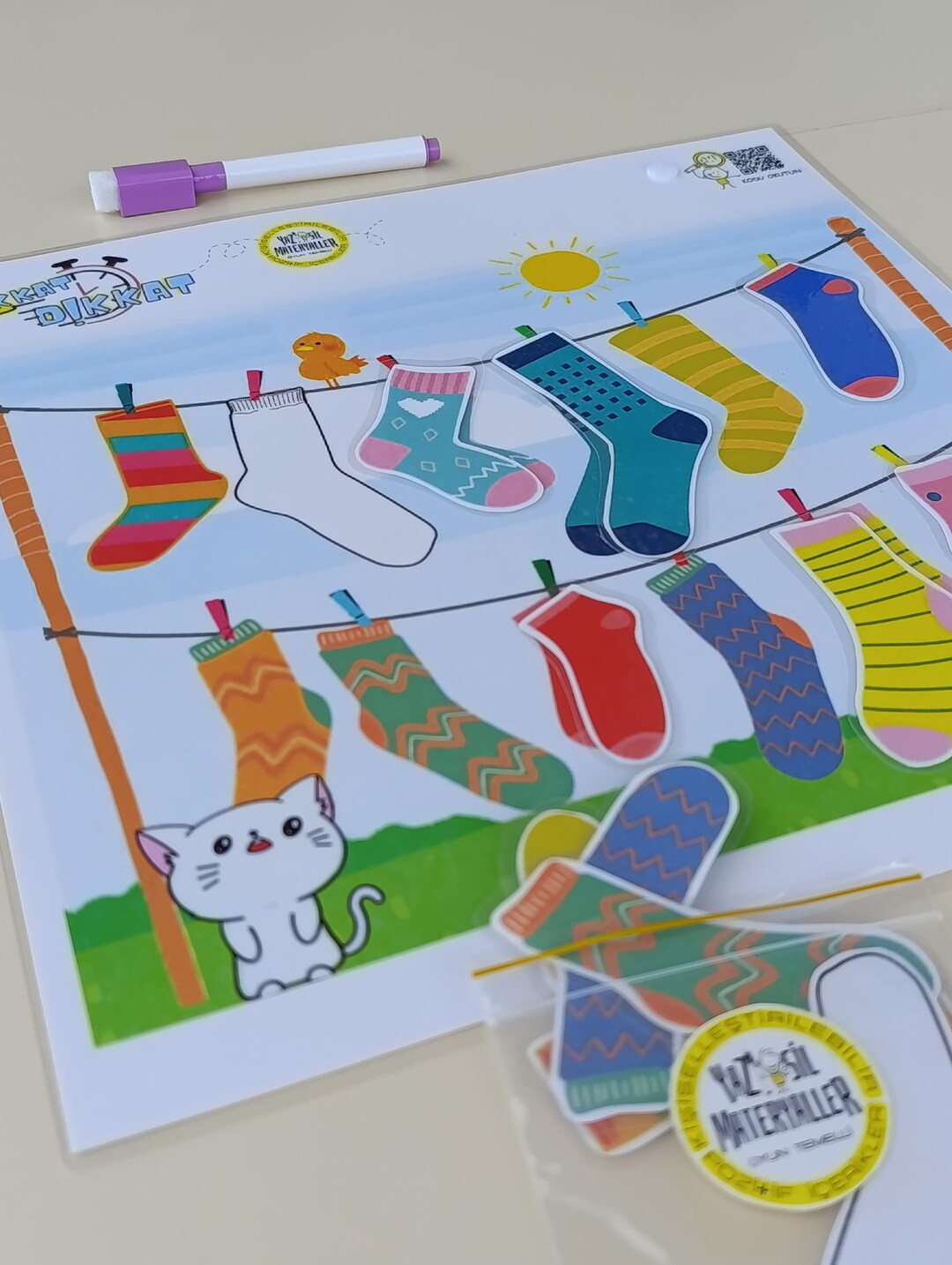 Color Matching Socks Activity, Write & Wipe Laminated Worksheet ...
