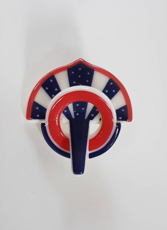 Vintage AVON Art Deco Revival Fan Shape Earrings- Pla… - Gem