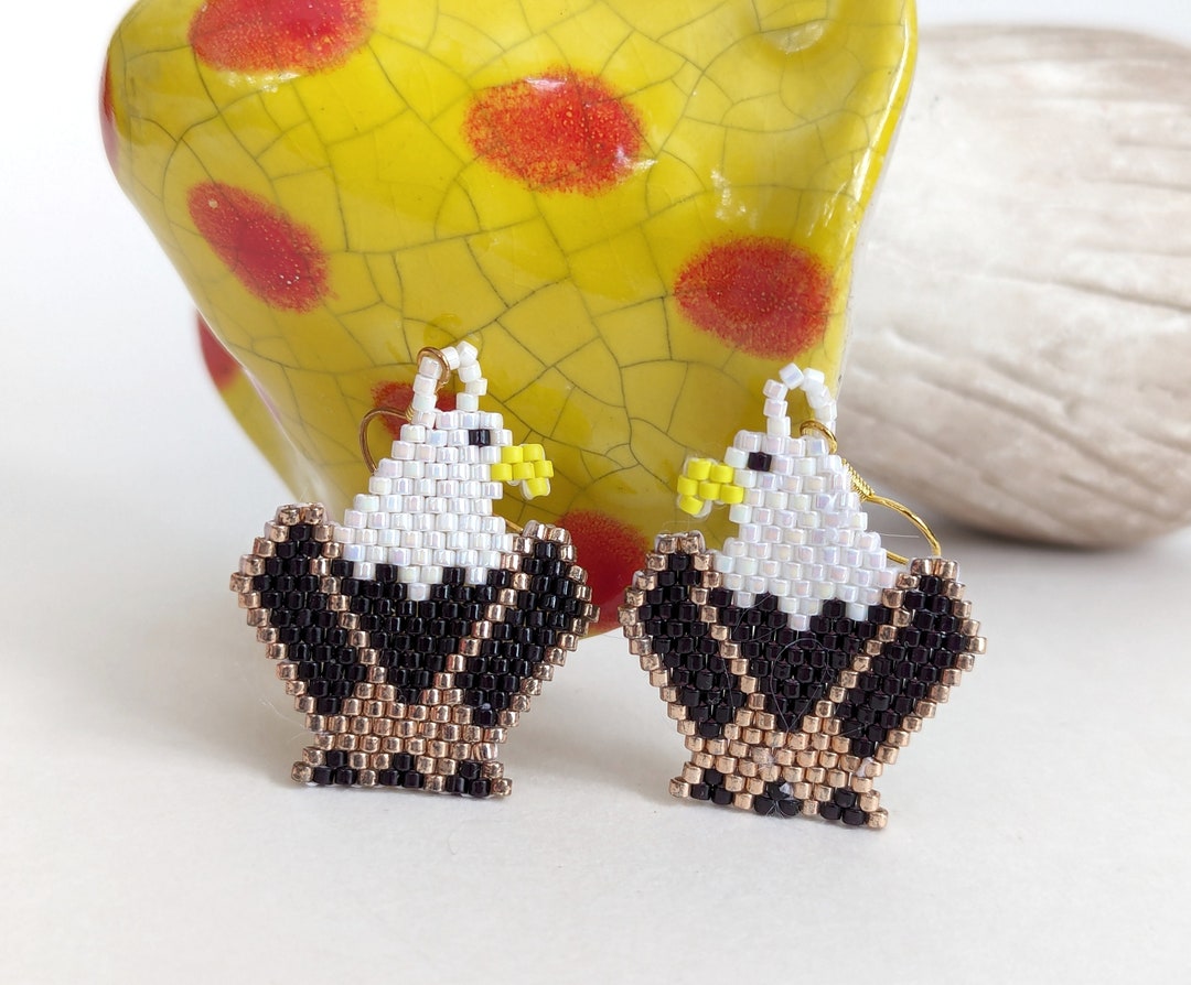 Vintage Beaded Bald Eagle Dangle Drop Earrings Bird Animal Forest ...