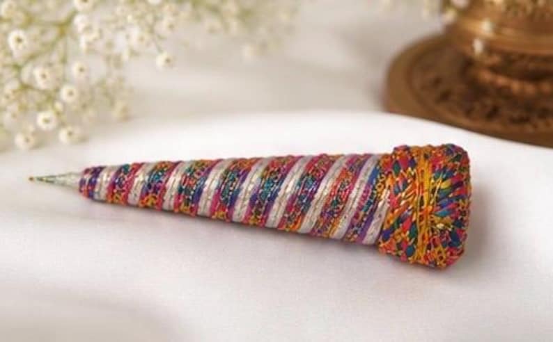 Safa Style Mehndi Cone, Indian Wedding Henna Cone, Traditional Pagri ...