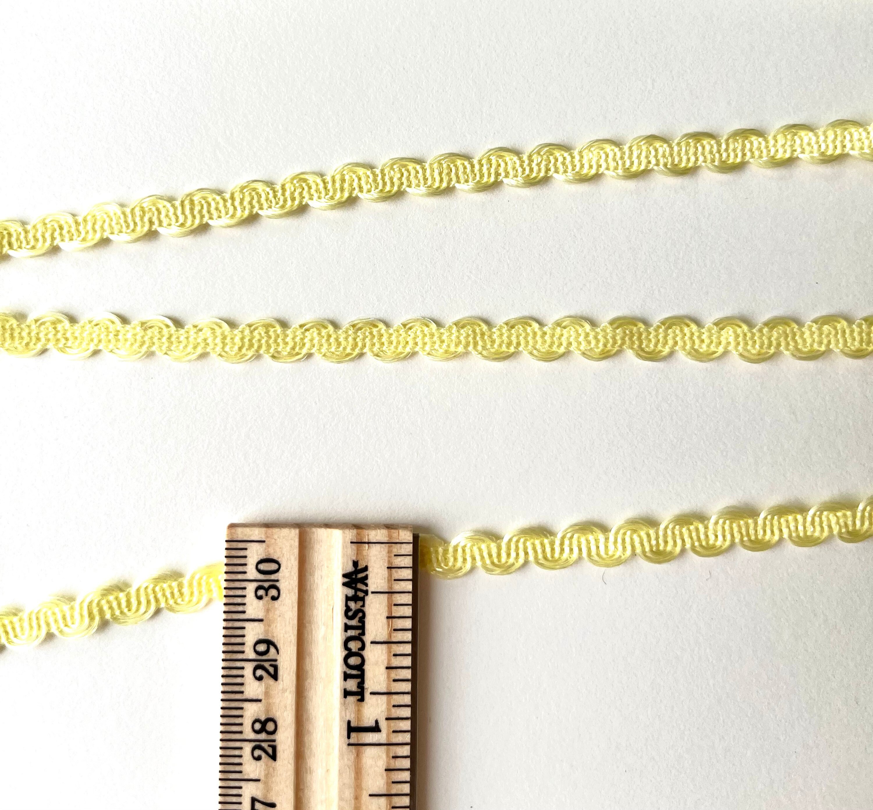 1 YARD Light Yellow Gold Pastel Braided Loop Scallop Decorative Fabric ...