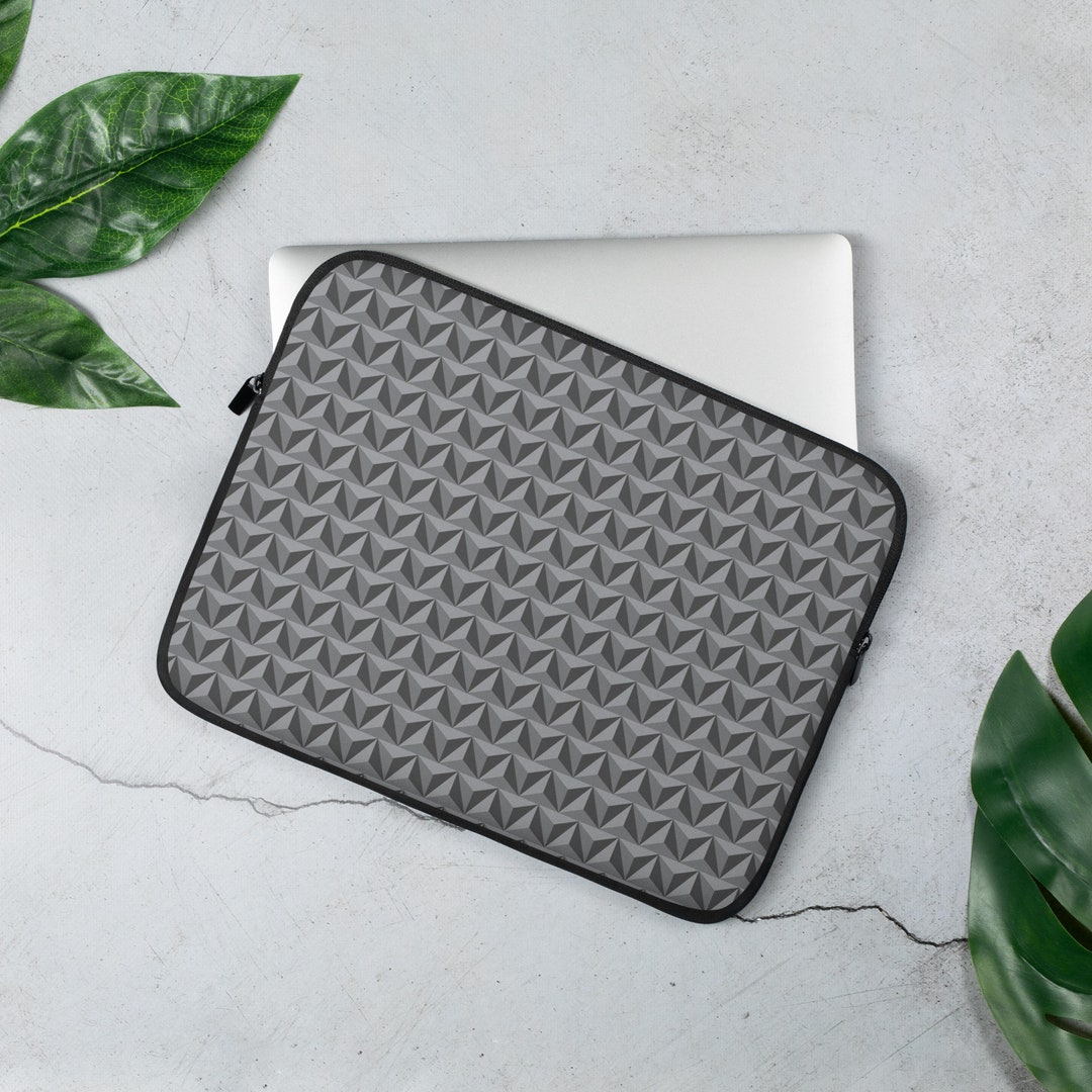 Spaceship - Laptop Sleeve - Etsy