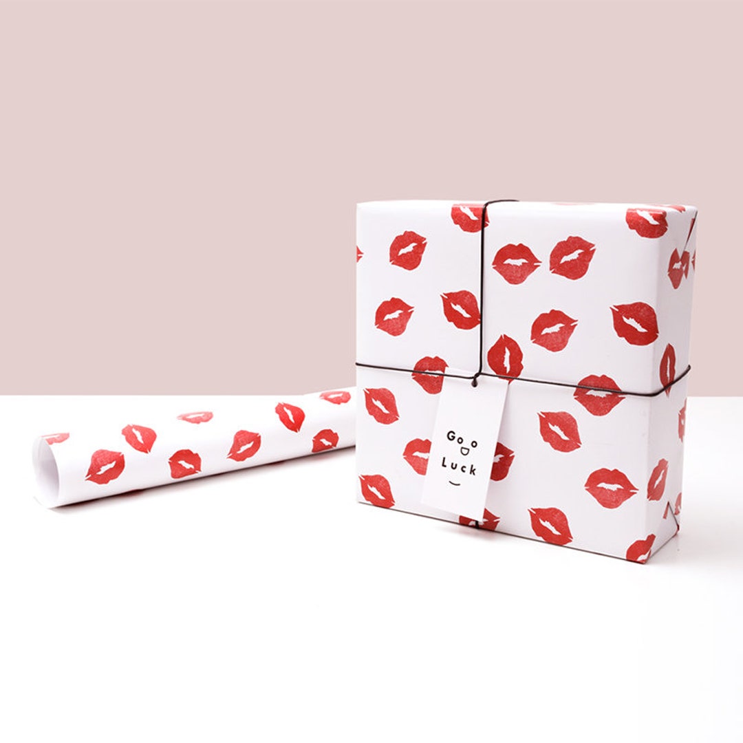 Kiss Wrapping Paper Wedding Gift Wrap Lips Wrapping Sheet Valentine's ...