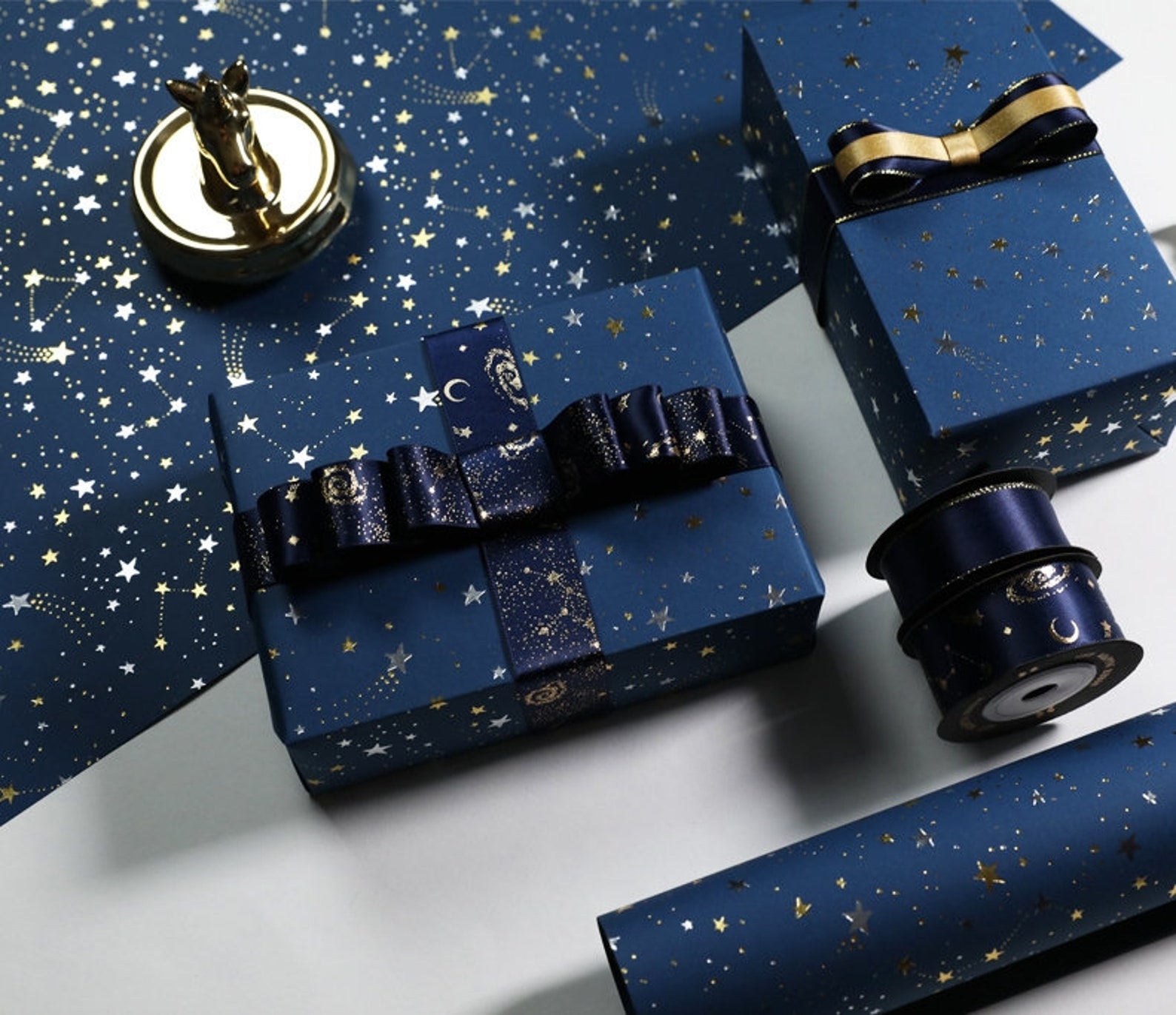 Shooting Stars Wrapping Paper Birthday Gift Wrap Meteor Galaxy Wrapping ...