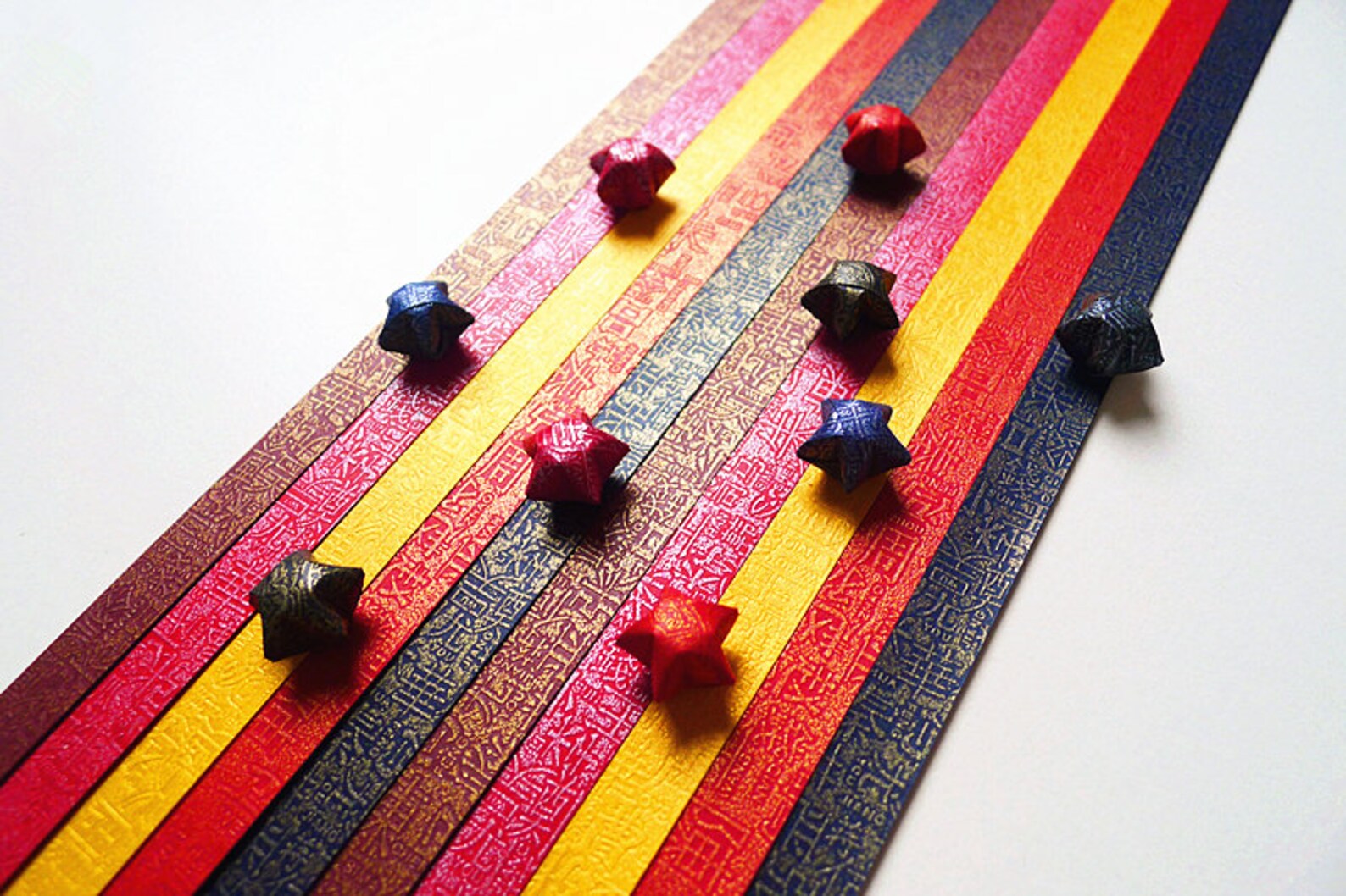 Traditional Chinese Embossed Origami Lucky Star Paper Strips | Etsy