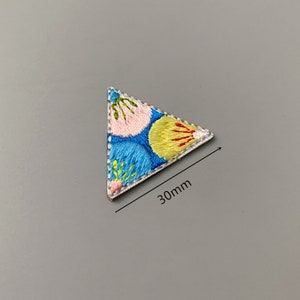 Chinese Flower Embroidered Patches Square Circular Triangle Self ...