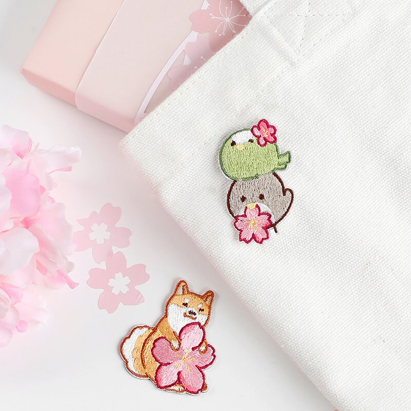 1 Piece of Cute Sakura Embroidered Patches Cherry Blossom Sticker Self ...