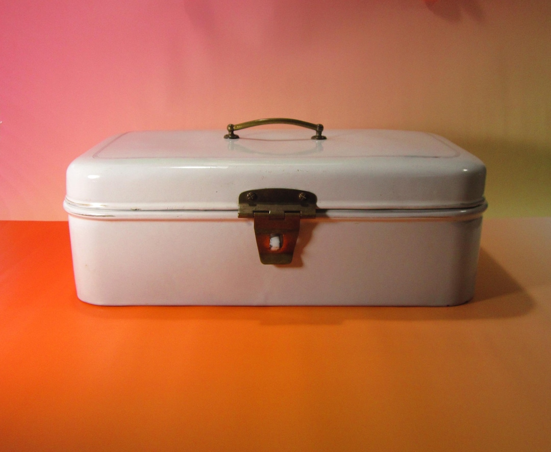 Early Vintage White Enamelware Graniteware Kitchen Bread Box - Etsy