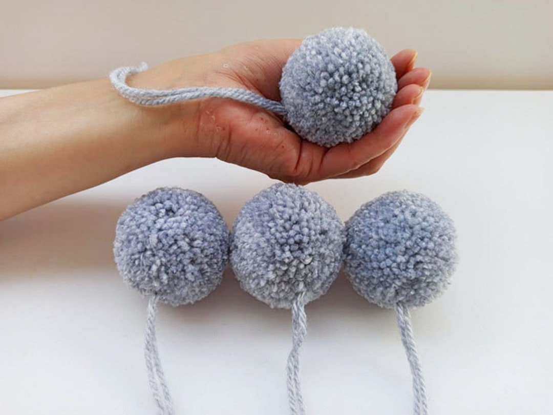4 Pcs 4cm/5cm/6cm/ 2 Pcs 8cm/10cm Gray Big Yarn Pom Poms, Multicolour ...