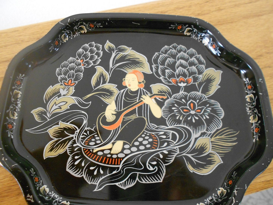 Vintage Brass Asian Accessories. Brass Ash Tray and Signed Metal ...