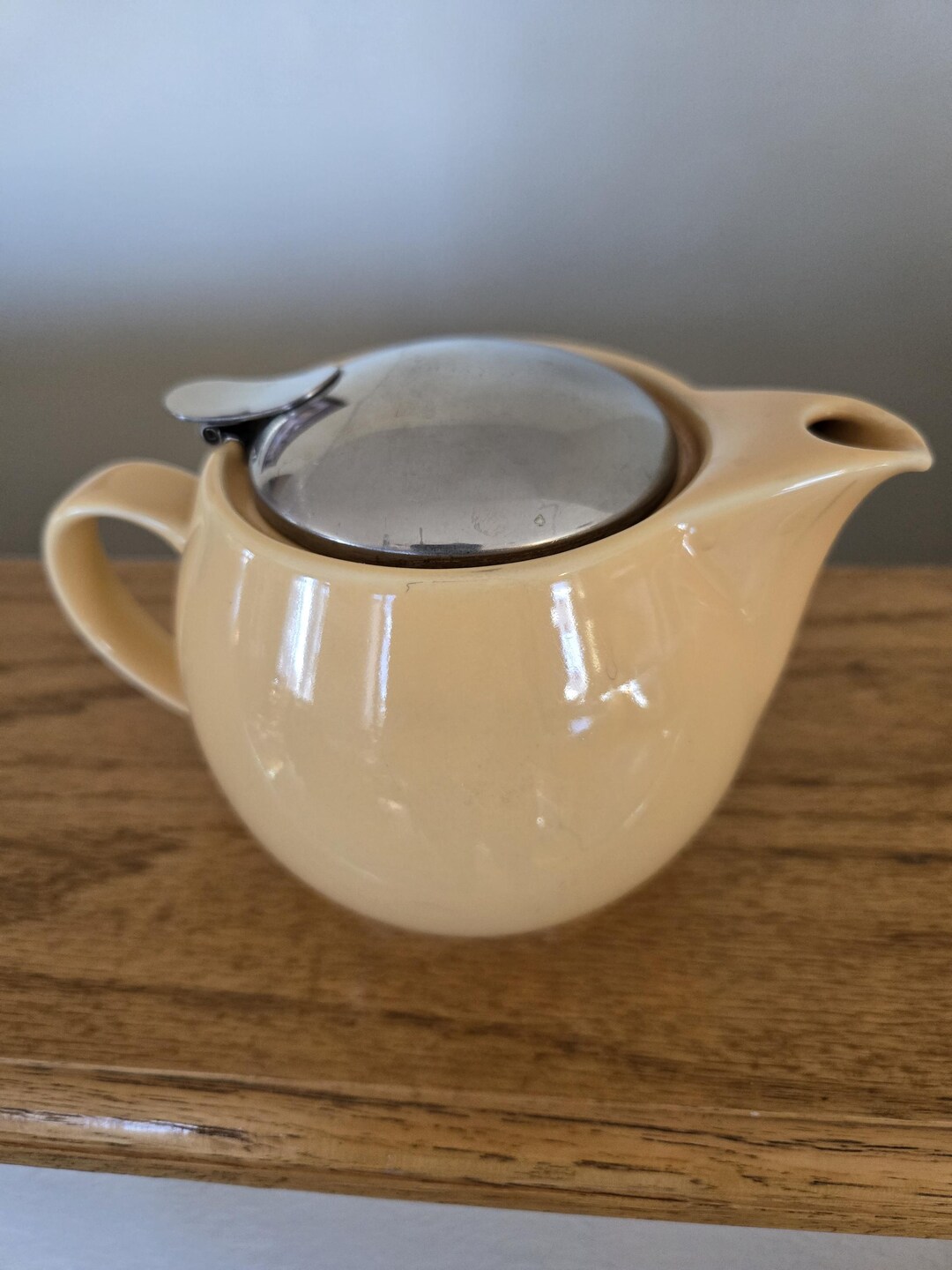 Bee House, Japan Teapot. Tea for Two or Three. Honey Color Teapot. - Etsy