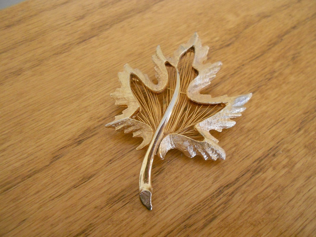 Vintage Monet String Leaf, Wire Leaf Brooch. Gold Pin. Monet Jewelry ...