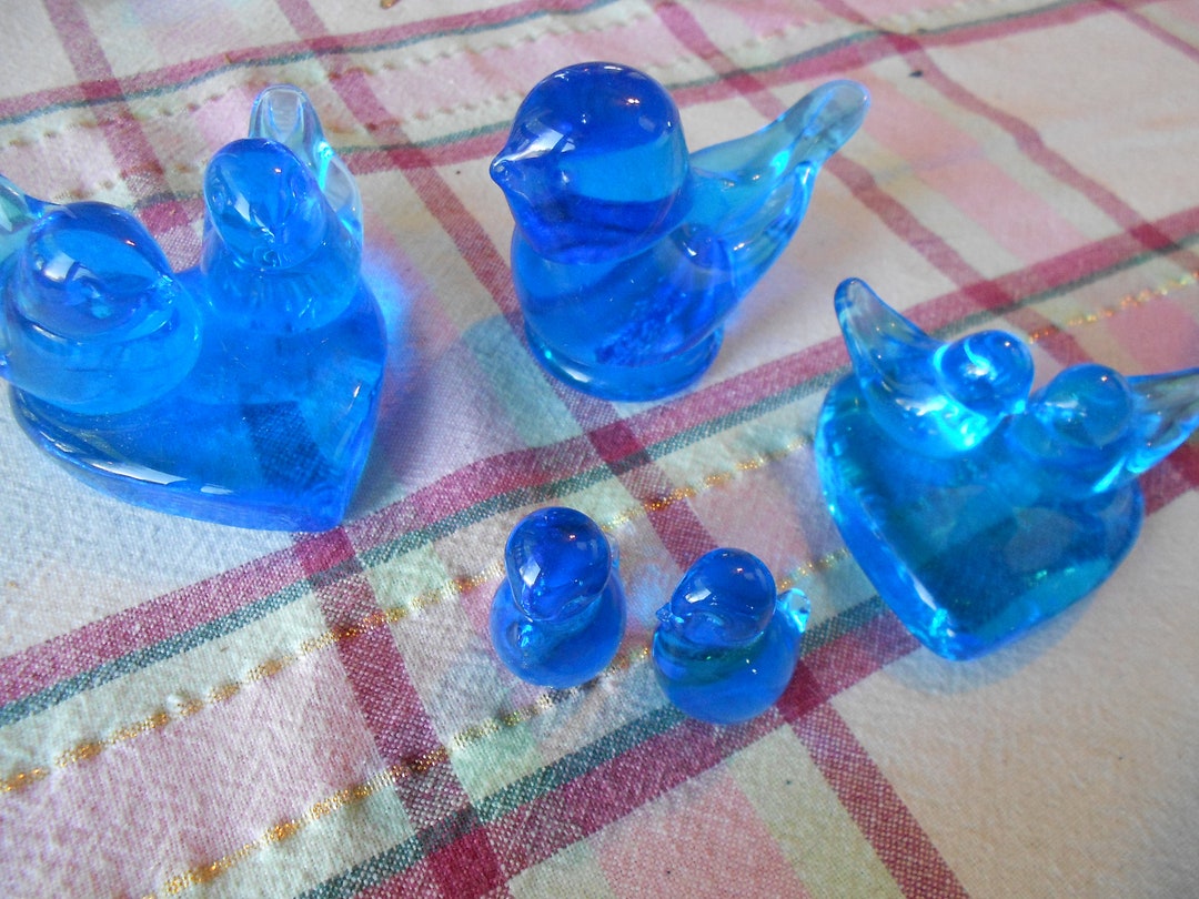 Happy Little Bluebird. Titan Art Glass Lot. Blue Glass Bird Figurines ...