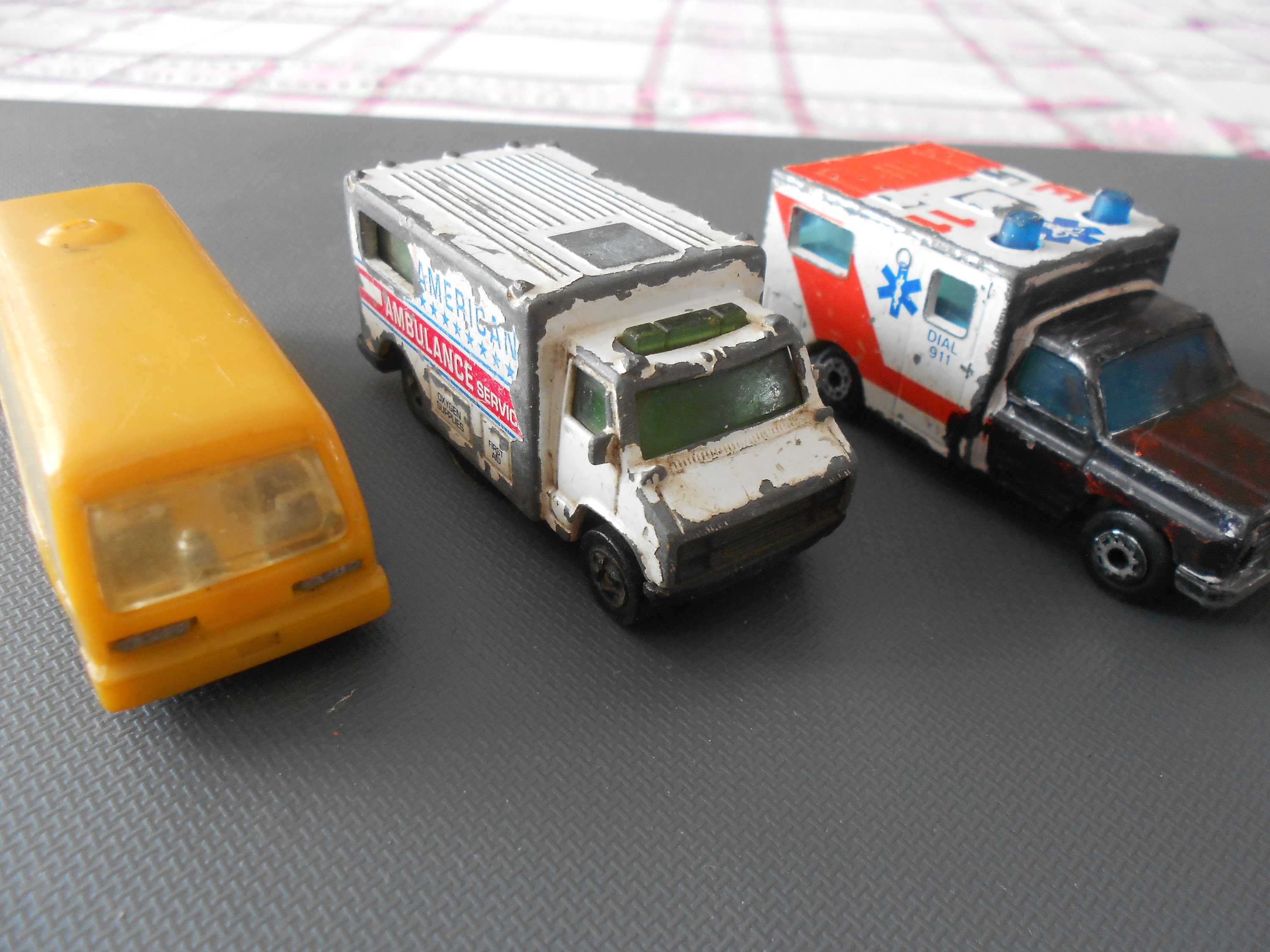 Vintage Hot Wheels Matchbox Mini Toy Cars Lot. Ambulance - Etsy