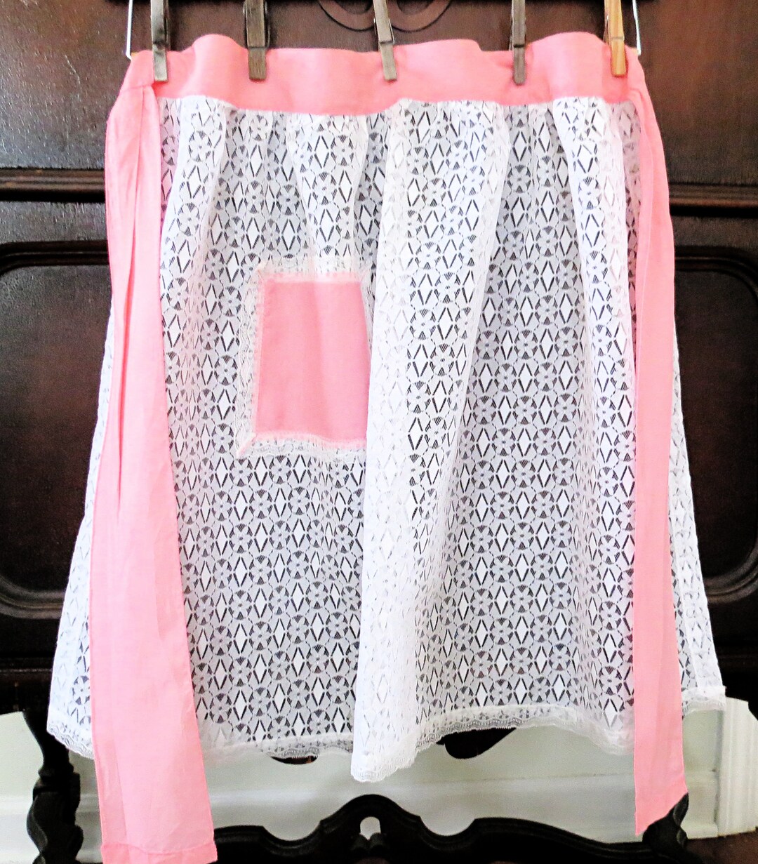 Women's Vintage Lace Apron, Hostess Half Apron, White Lace and Coral ...