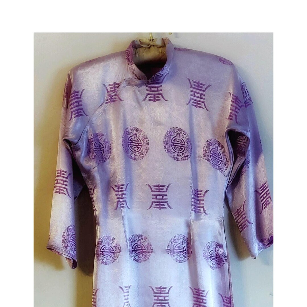 Vintage 1960s Lavender Silk Cheongsam Dress: Vietnamese Qipao. - Etsy