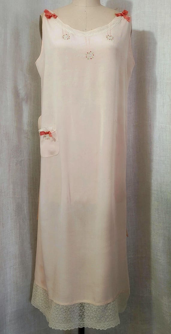1920s Vintage Silk Negligee Boudoir Beach Flapper Dre… - Gem