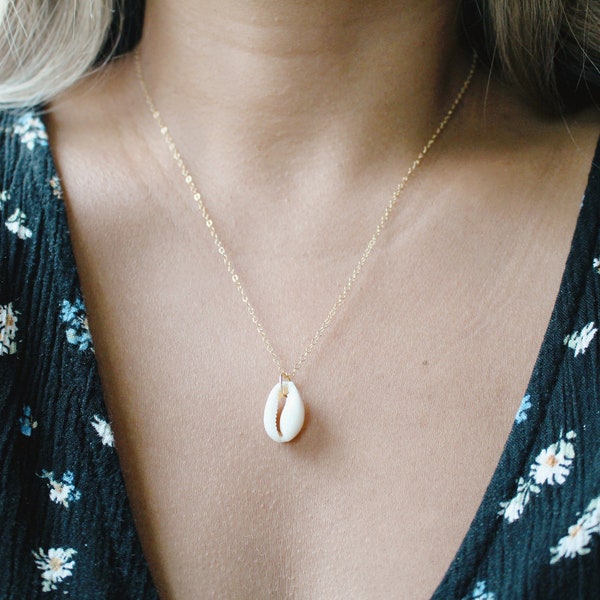 Cowrie Necklace - Etsy