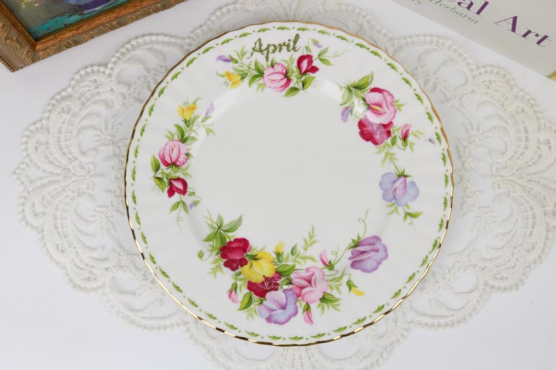 Royal Albert Flower of the Month April Plate, English Bone China ...