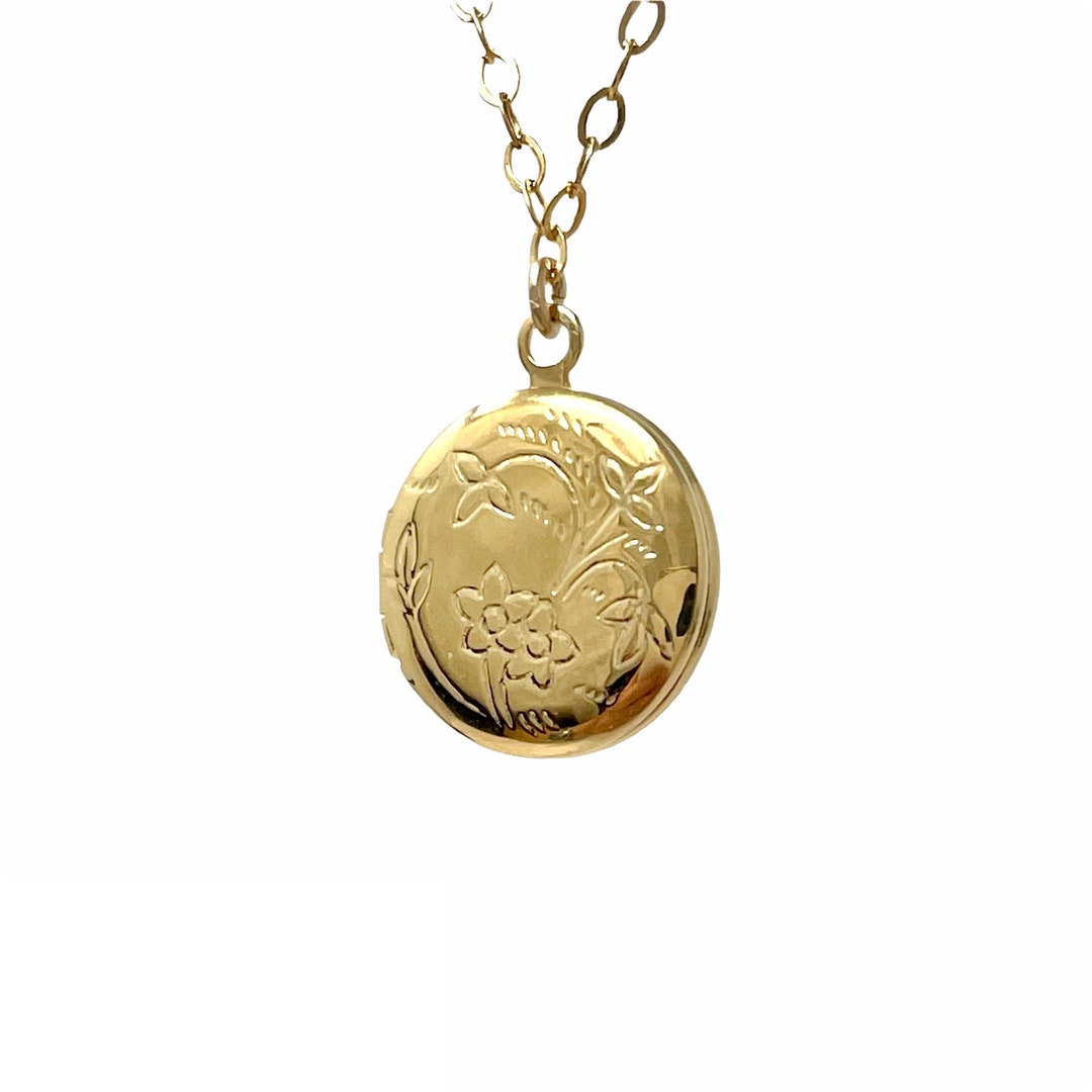 Small Round Gold Locket Necklace Dainty Everyday Small - Etsy