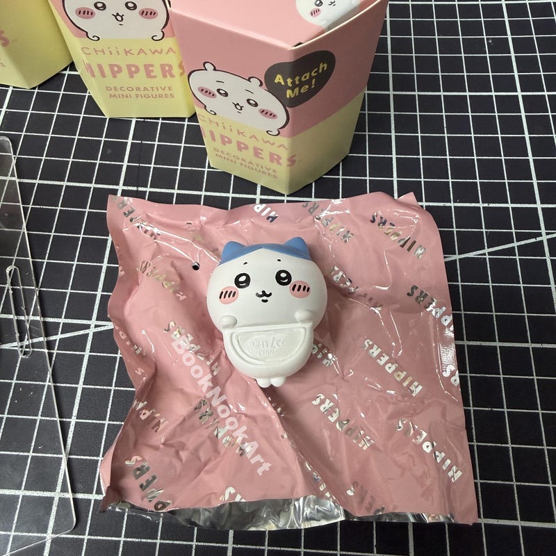 Hachiware Figure - Etsy