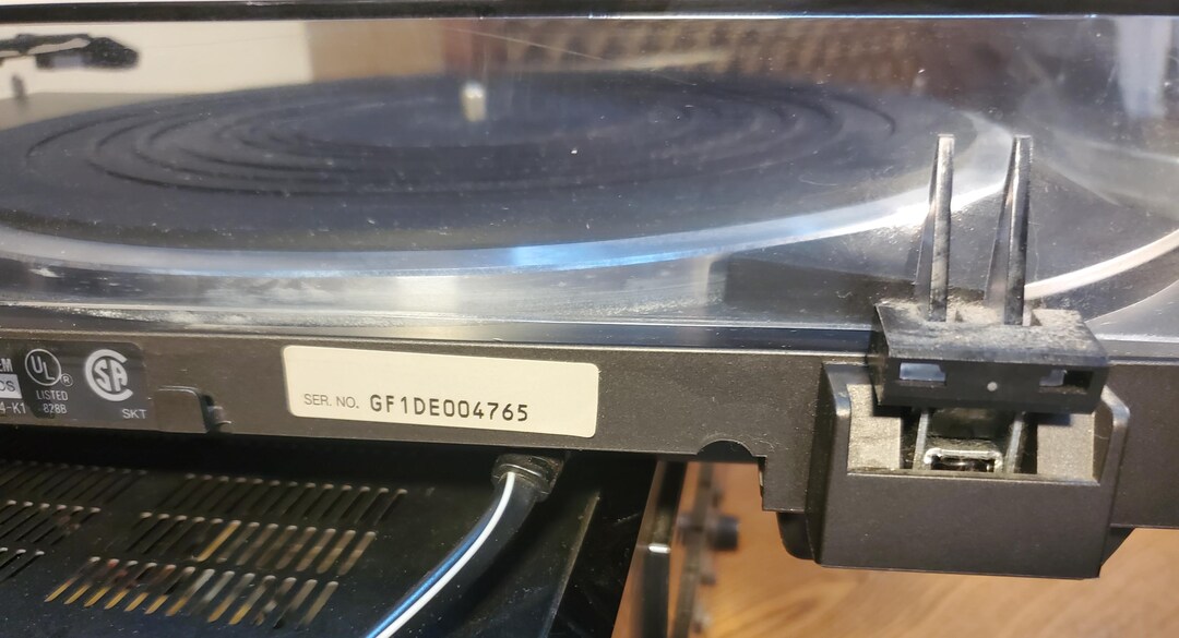 Technics SL-BD22 Belt Drive Automatic Turntable Record Player. Watch ...
