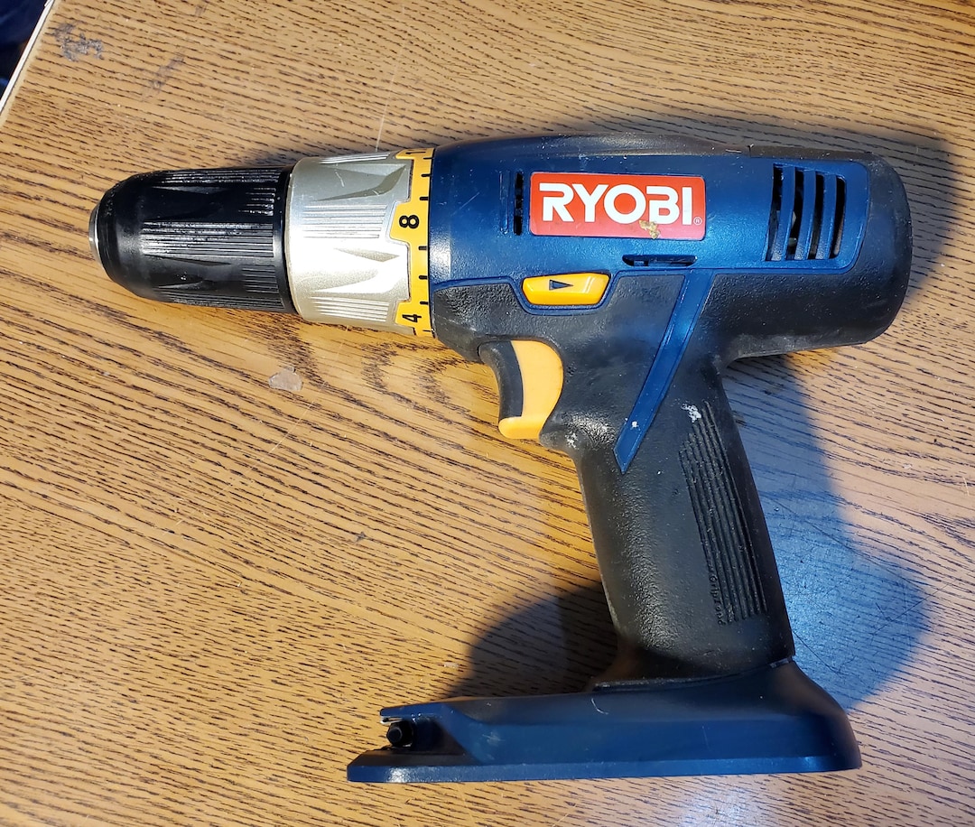 Ryobi P204 Cordless 18V Drill Driver Keyless 1/2 Chuck Works Great Tool ...