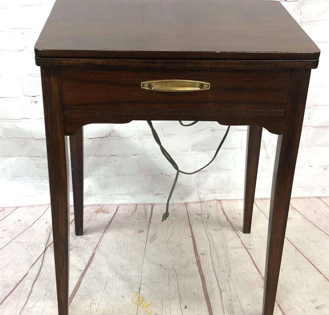 1962 Singer Spartan 327K Sewing Machine (great Britain) W/ Cabinet ...