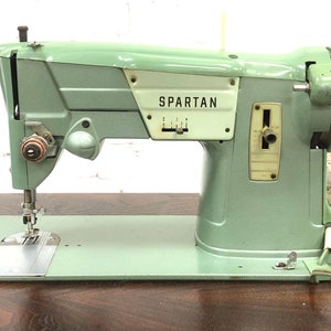 1962 Singer Spartan 327K Sewing Machine (great Britain) W/ Cabinet ...