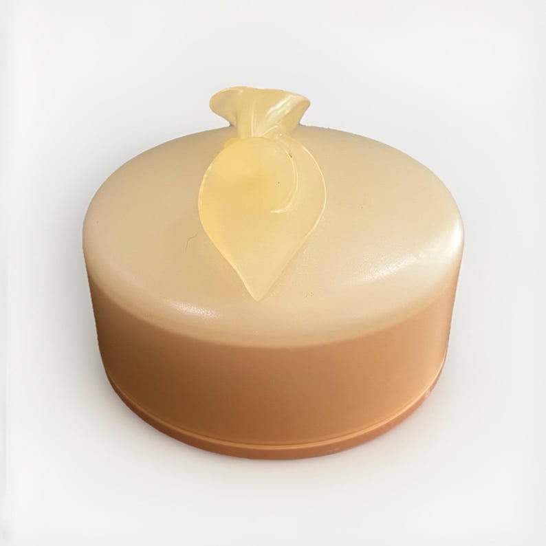 1950s CHLOE Dusting Powder in Lily Case-poudre Parfumee 6oz (with ...