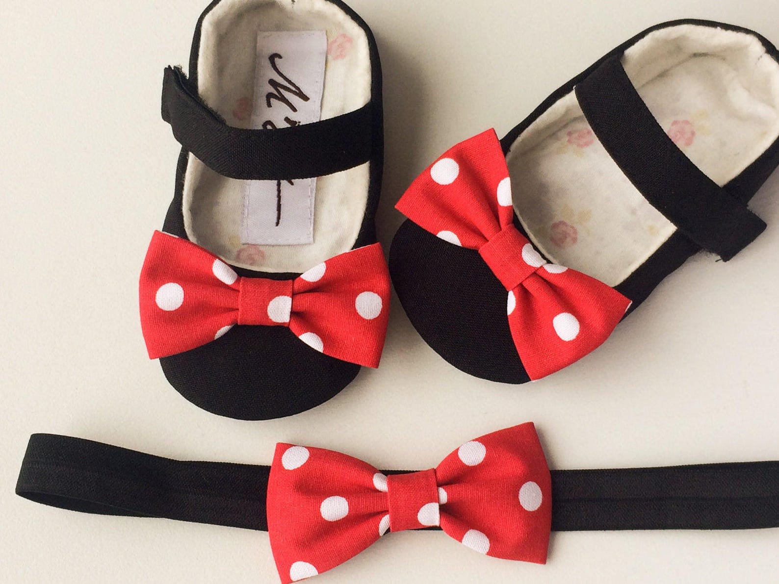 Black red Minnie mouse baby girl shoes Minnie bow headband | Etsy