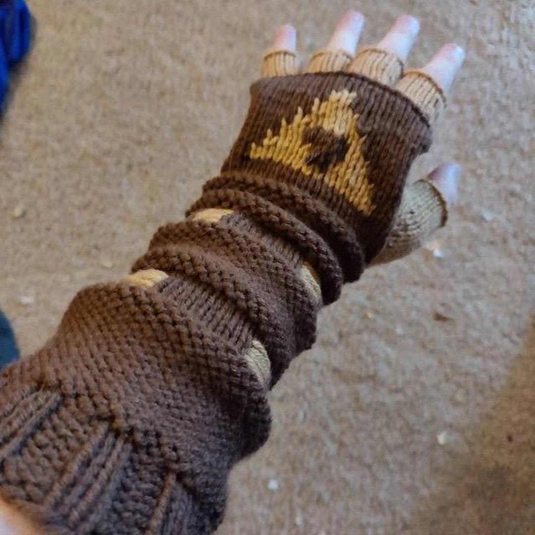 Made to Order - Legend of Zelda Link Gauntlets - Triforce Halloween ...