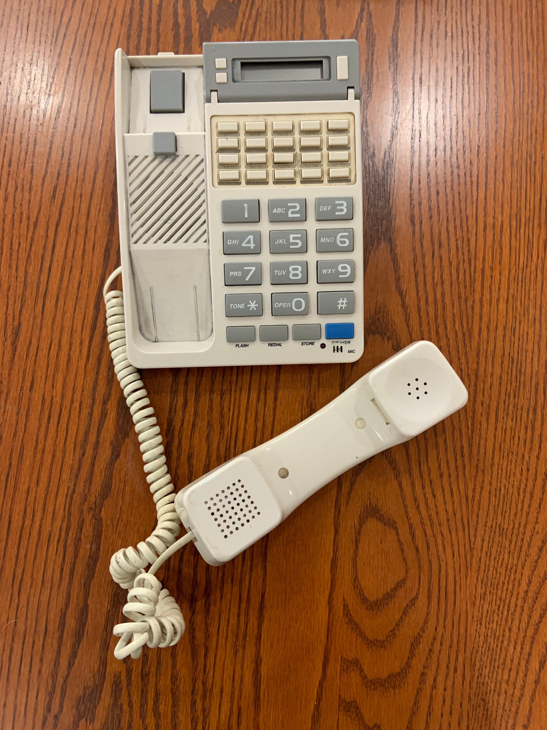 Vintage Push Button Telephone Large Number Beige Landline Phone Lenoxx ...