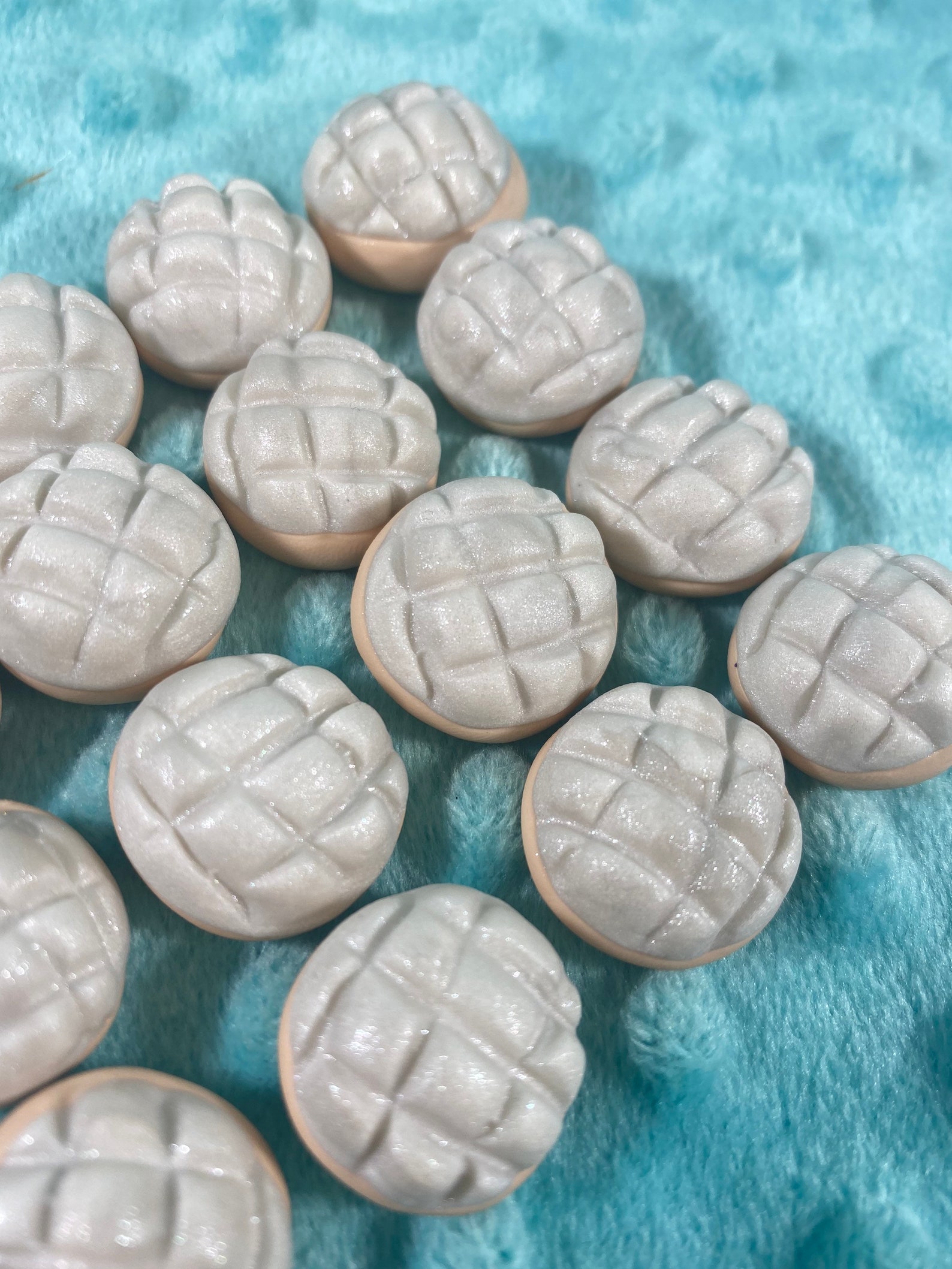 Set of 4 Polymer Clay Pearl White Concha Pan Dulce ALL CLAY - Etsy