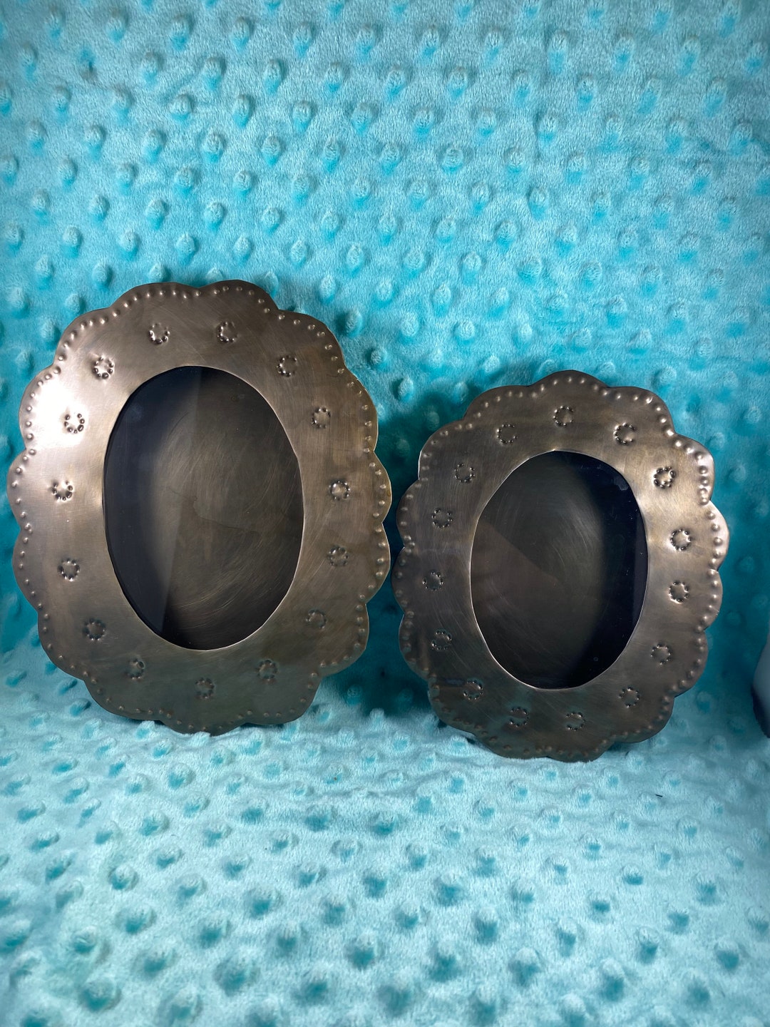 Set of Two Oval Scalloped Edge Shape Nichos #100S and #100M - Etsy