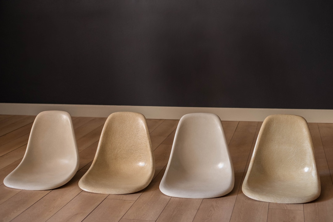 Original Vintage Eames Fiberglass Shell Dining Side Chairs for Herman ...